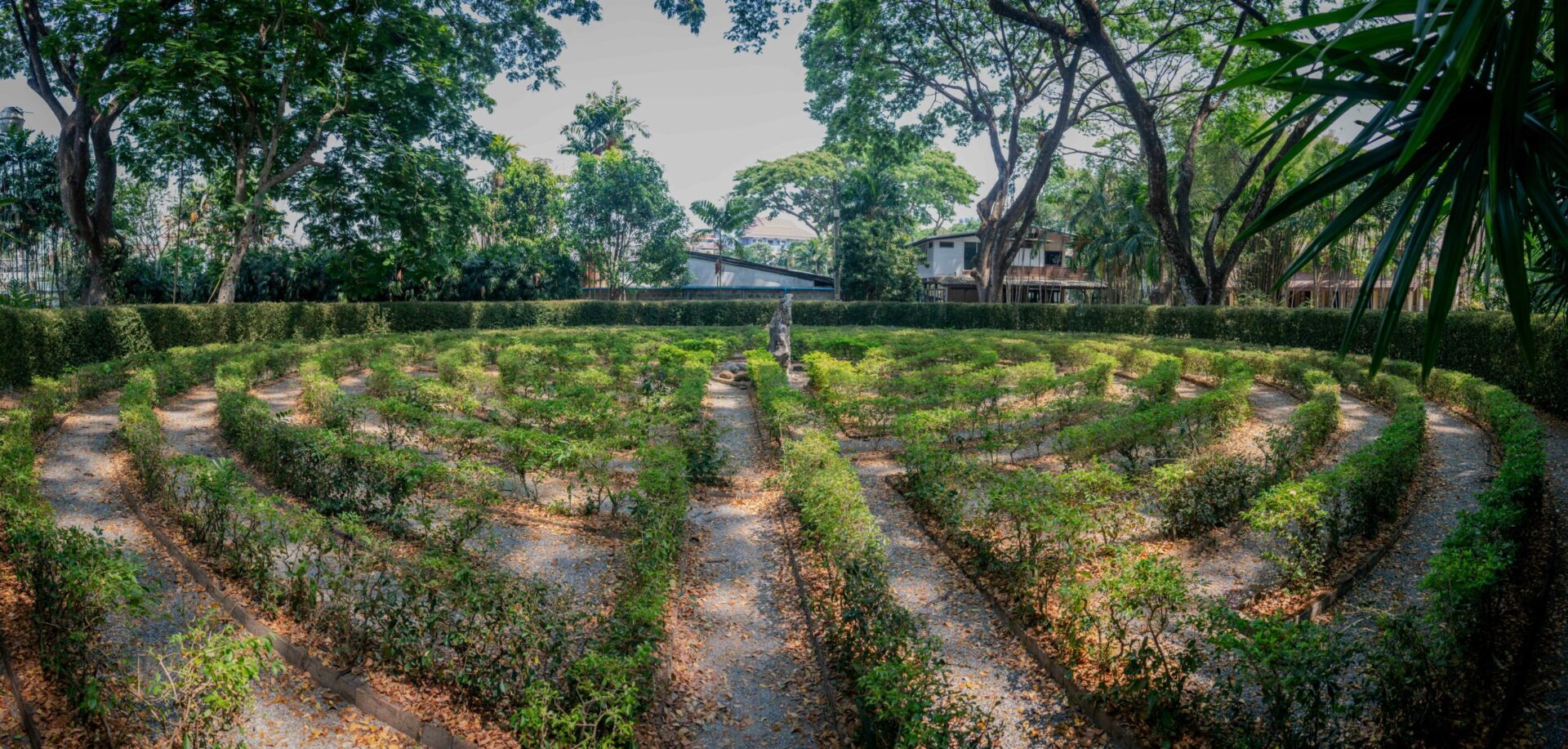 Labyrinth – The Seven Fountains